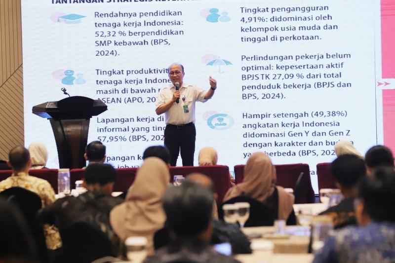 Sekjen Kemnaker: Kolaborasi Lintas Sektor Kunci Ciptakan Tenaga Kerja Berkualitas