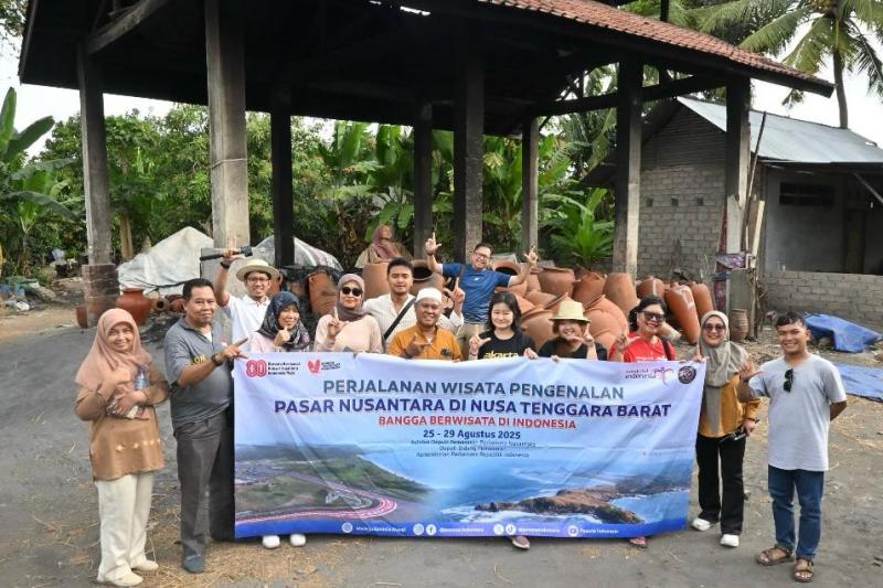 Tingkatkan Pergerakan Wisnus, Kemenpar Rampungkan Famtrip Wisata Budaya NTB